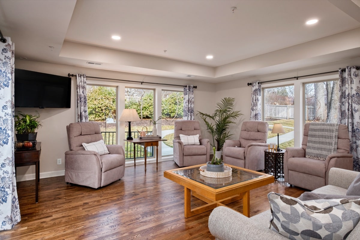 Senior Home, a Real Home With Better Care - Care Haven Homes